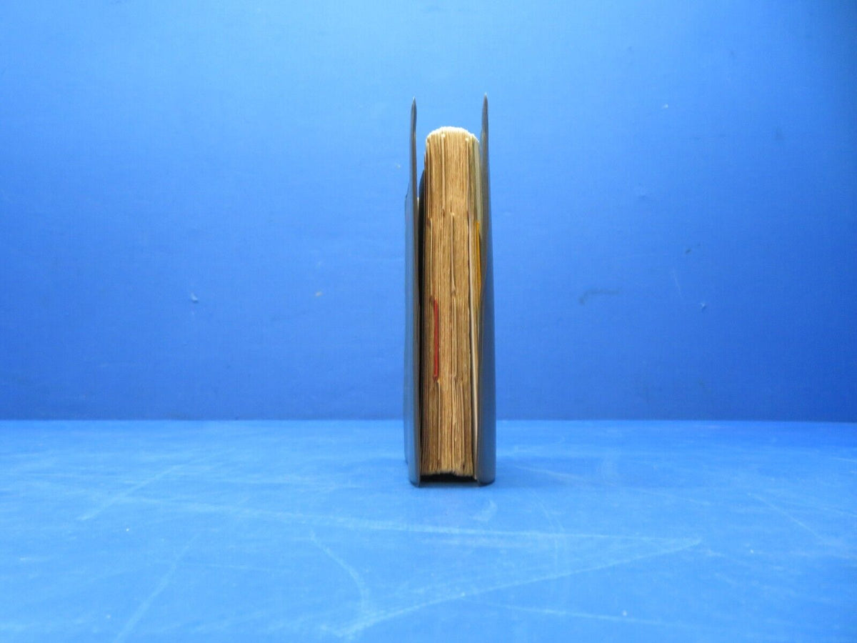 Beech Baron E55 & E55A Pilots Operating Handbook P/N 96-590010-31 (072 – Safe Skies Aviation, LLC