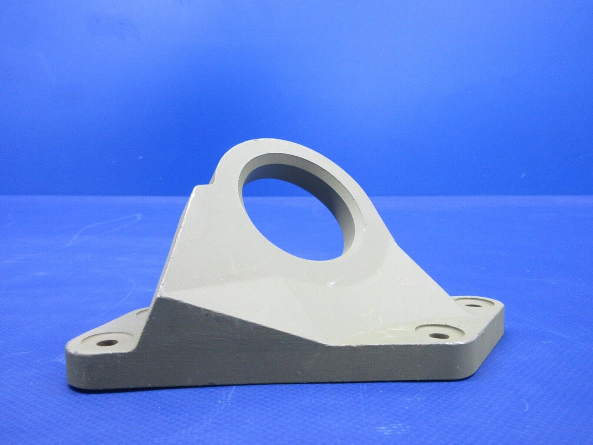 Cessna 402C Nacelle Engine Mount Attach Fitting LH AFT P/N 5654129-1 ...