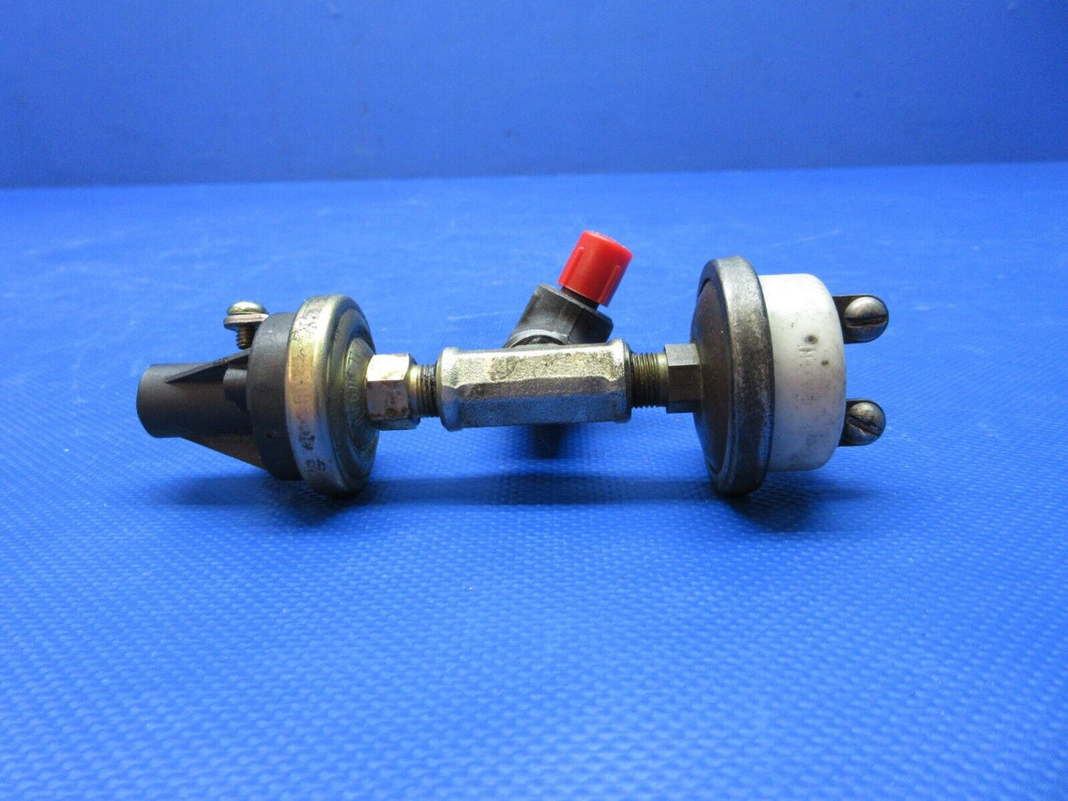 Piper PA-34-200T Seneca II Hour Meter Switch P/N 587-990 TESTED (0524 ...
