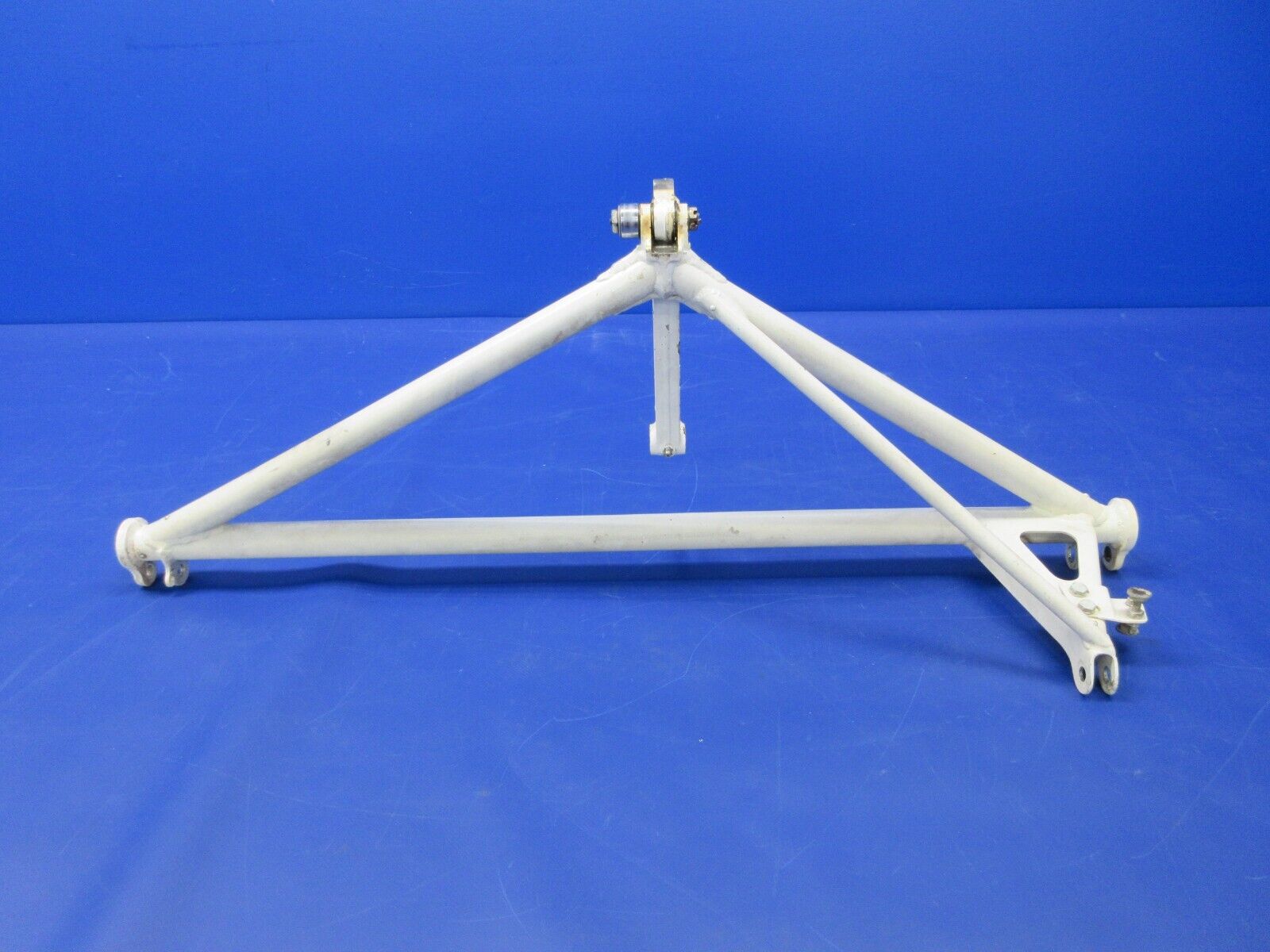 Beech 58 Baron LH Landing Gear Retract Brace P/N 35-815155-610 (0225-2 ...