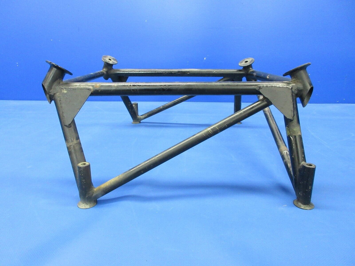 Beech 95 / D95A RH Travel Air Engine Mount Assy for Doyn Conversion (0 ...
