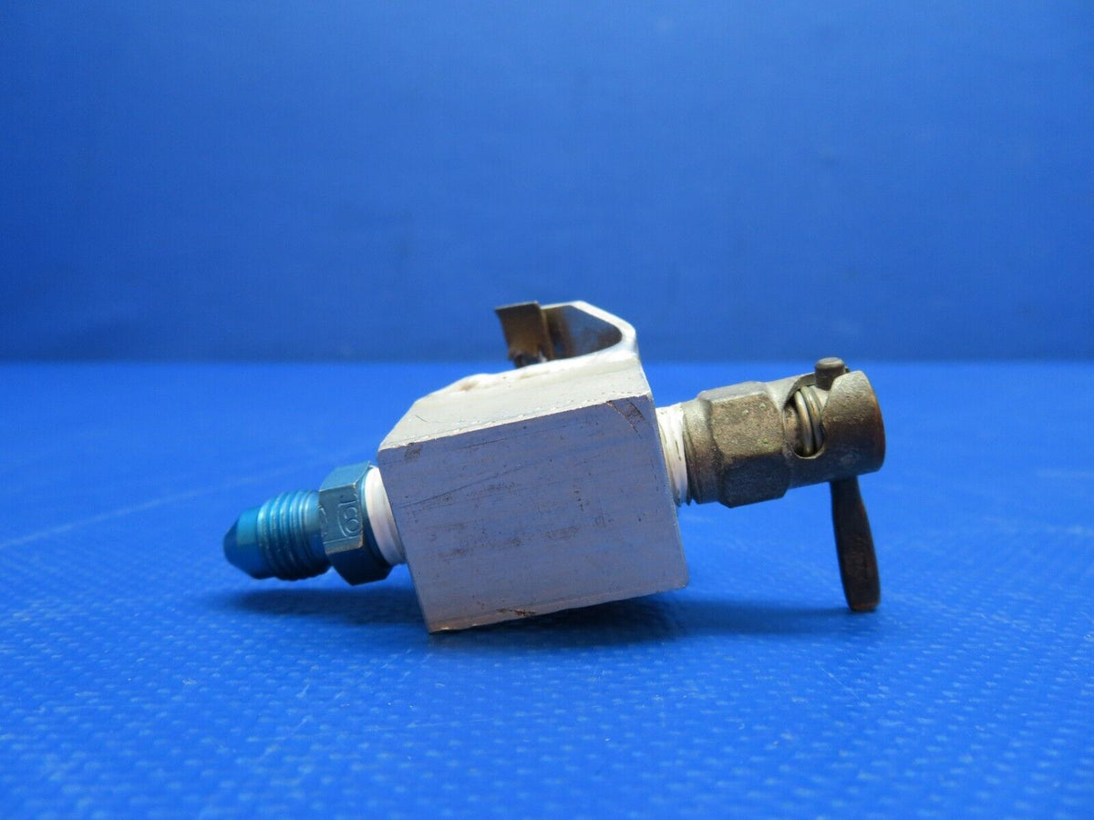 Piper PA-34-200T Seneca Manifold Pitot Static Valve P/N 37791-02 (0424 ...