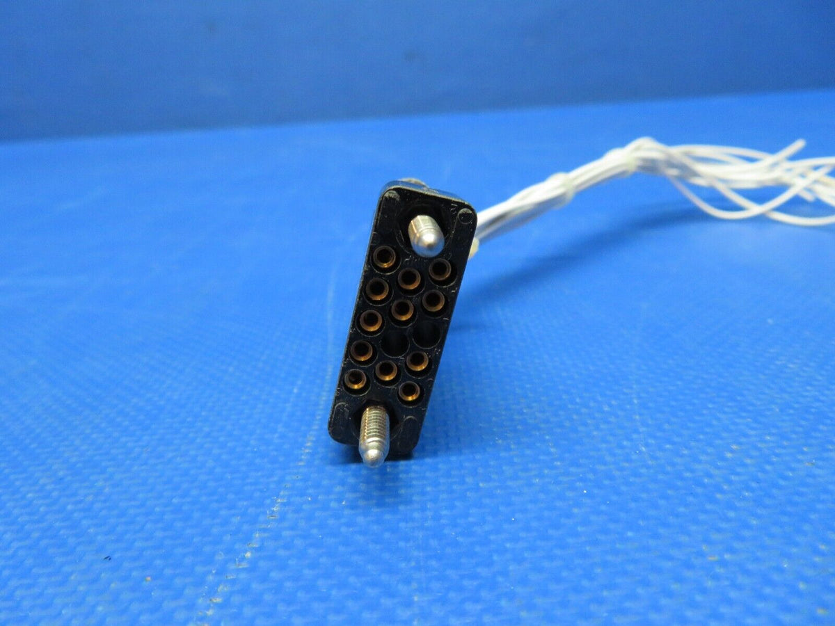 Piper PA-34-200T Seneca II Switches, Lights, & Connectors LOT (0424-18 ...