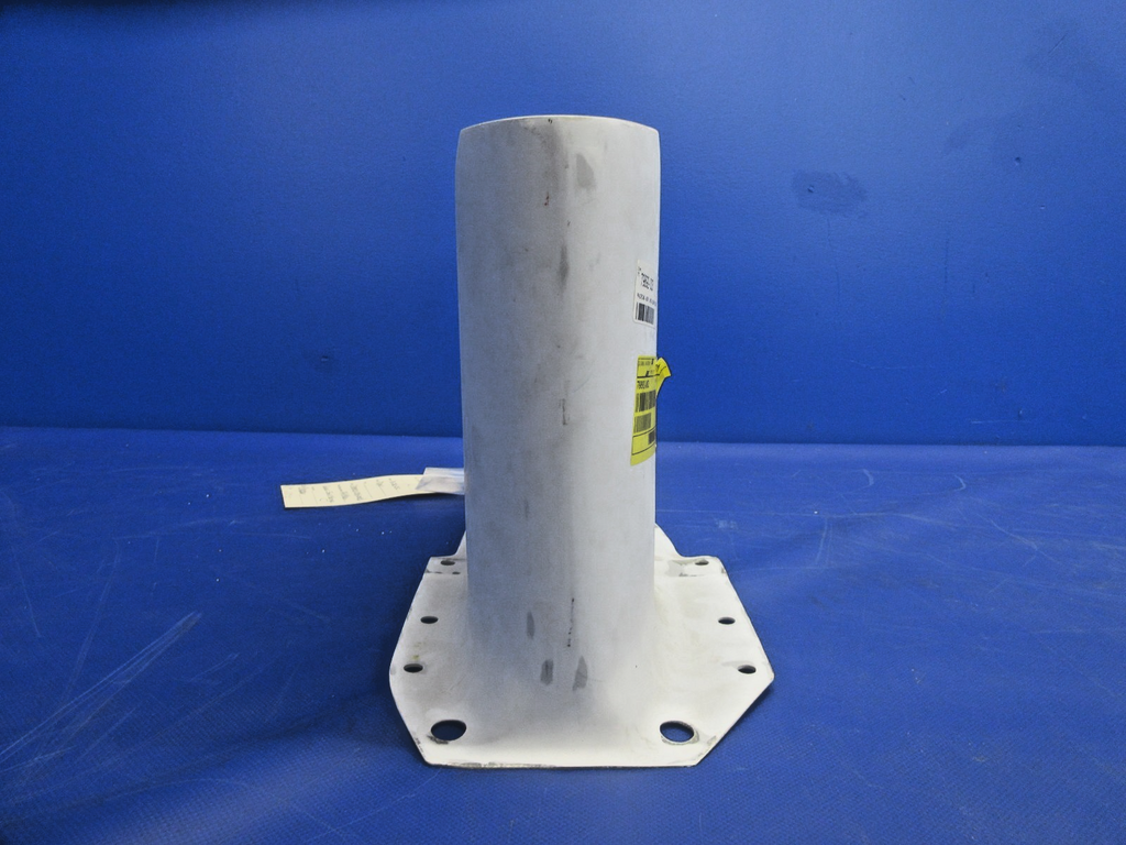 Piper PA-28 / -32 RH Main Gear Strut Fairing W/8130 P/N 79892-03 NOS ...