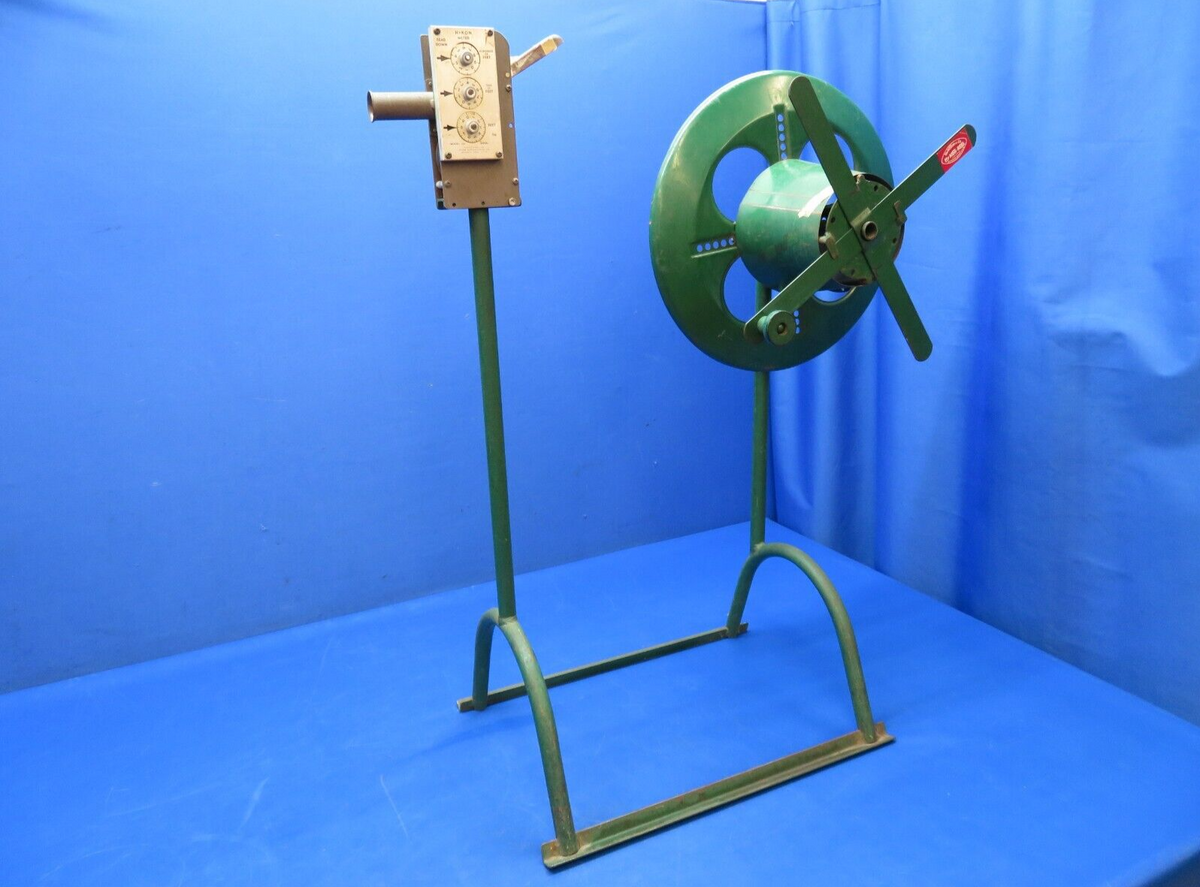 Vintage Hy-Kon Reel Manufacturing Wire and Rope Measuring Reel (1024-8 ...