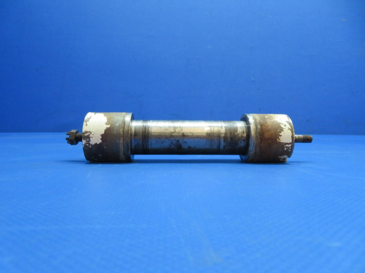 Cessna 150 / 150L Nose Gear Axle w/ Ferrules 0442142-1, 0442143-2 (042 ...