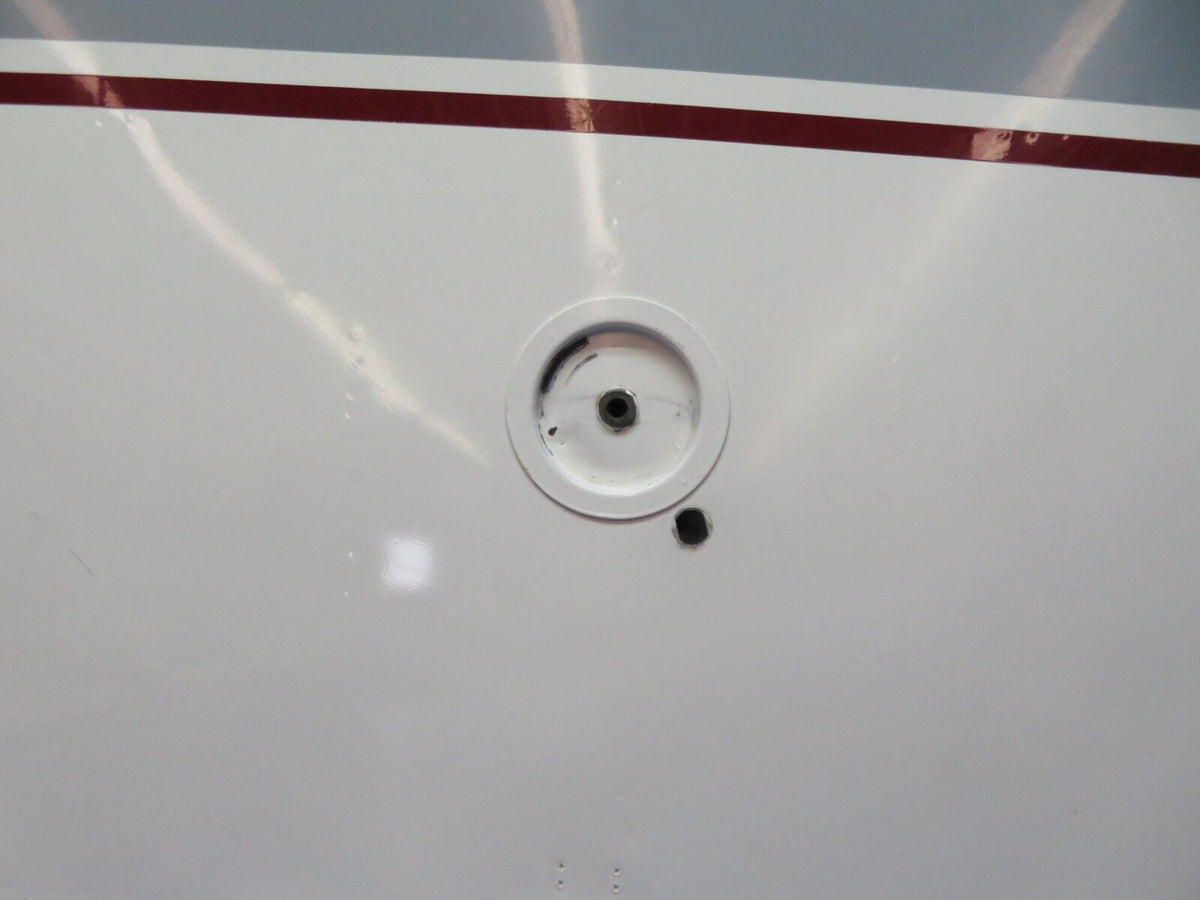 Beech Utility Baggage Door w/ Interior Panel 96-420016-165 NO KEY (032 ...