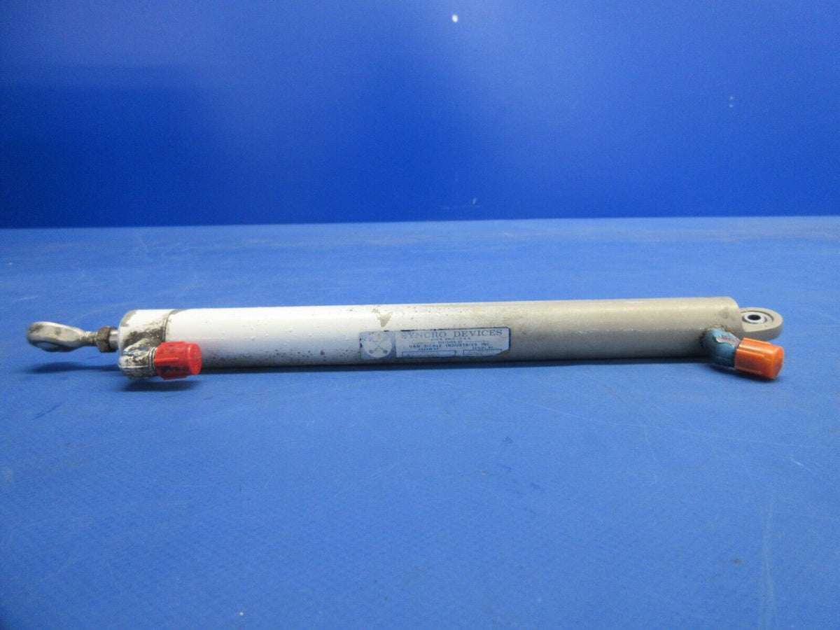 Piper PA-32RT-300T Main Gear Retract Hydraulic Cylinder SFA-232-3 (102 ...