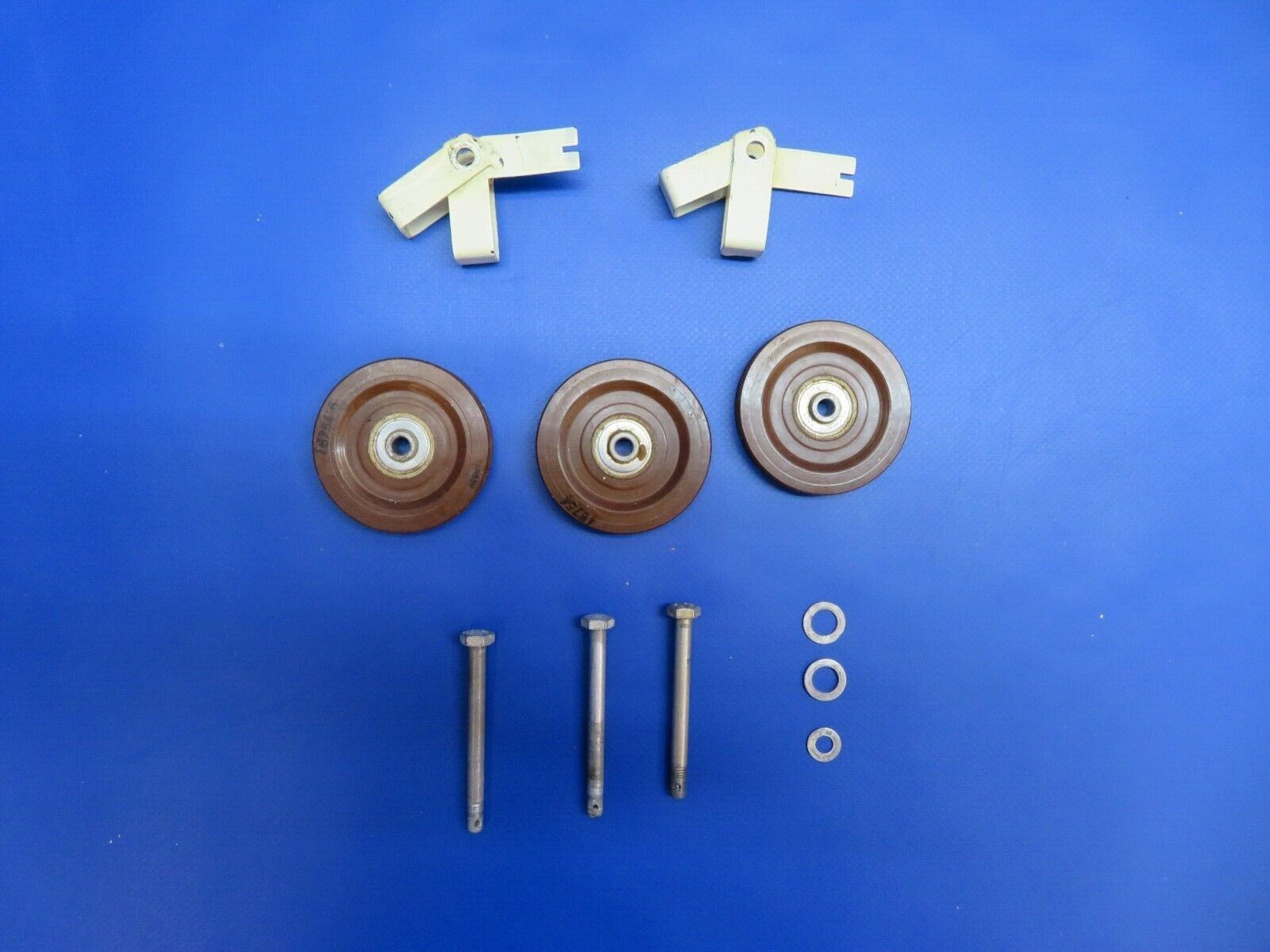 Bellanca 17-30 Control Yoke Pulley & Pulley Guard LOT P/N 195165 (0922 ...
