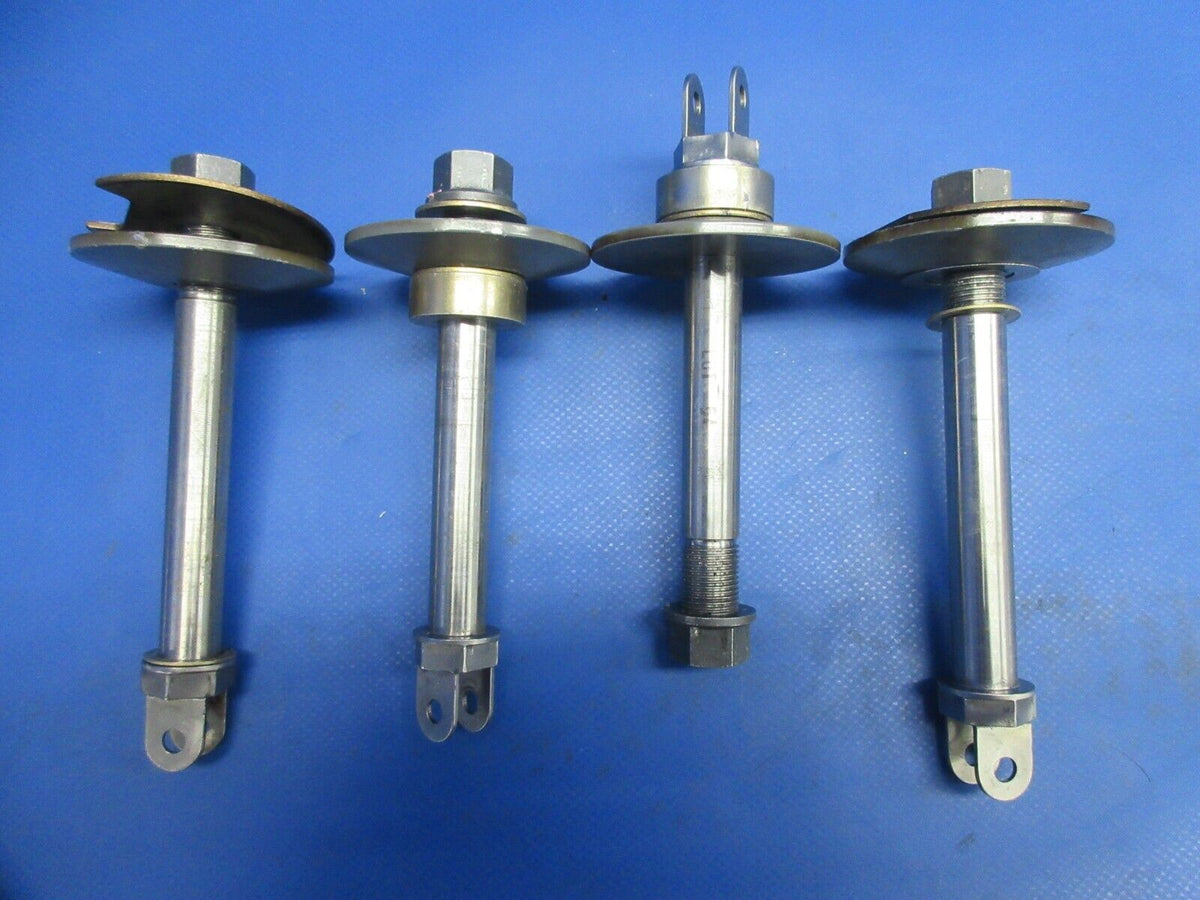 Robinson R44 Main Rotor Gearbox Mount Fitting A650-4 LOT OF 4 (0824-86 ...