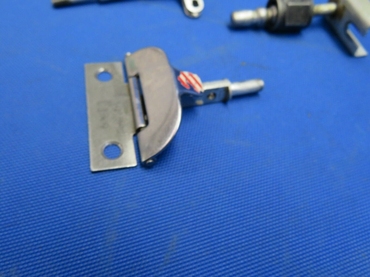 Cessna P210N Cabin Door Handle Pin Lock w/ Connector P/N 2117198-1 (10 ...
