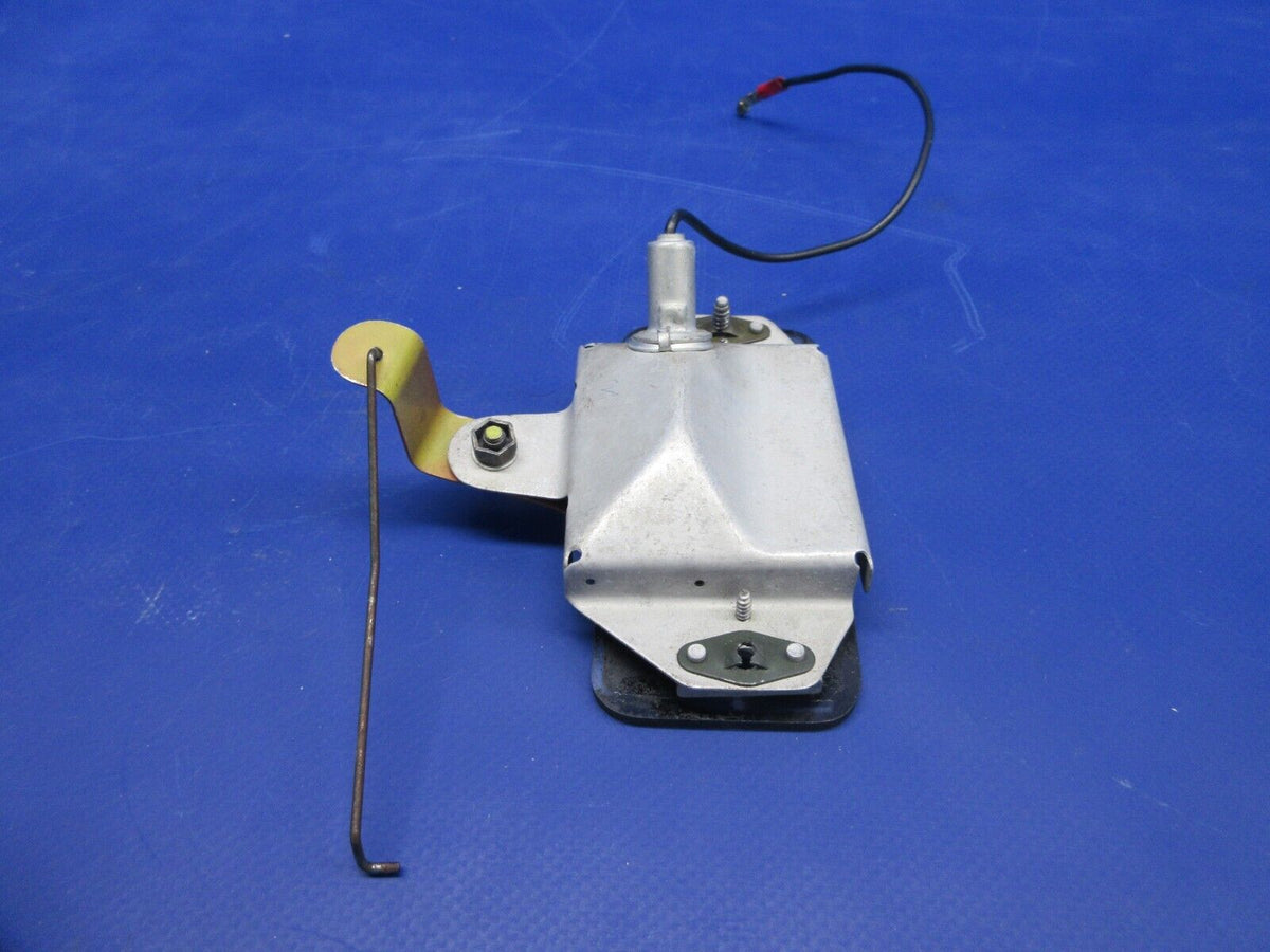 Beech 95-B55 Baron Landing Gear Position Indicator P/N 95-324006-601 ...