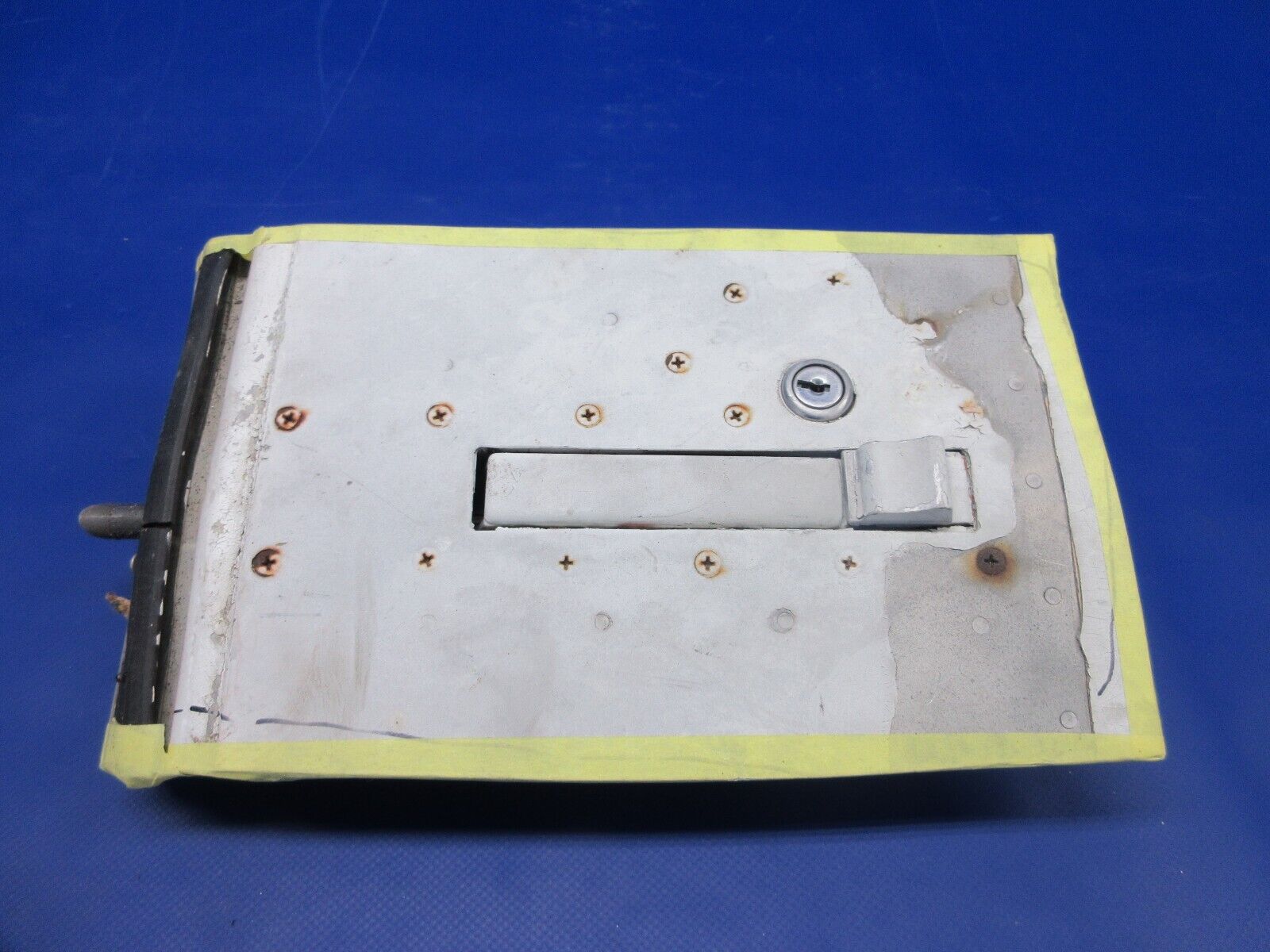 Cessna 310 / 310R Hartwell Nacelle Baggage Door Latch & Drain H966-1 ...