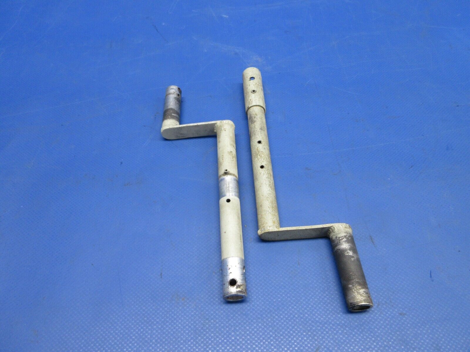 Cessna Crank Weld LH & RH Splice Seat Adjuster 1714074-13 & -14 (0624 ...