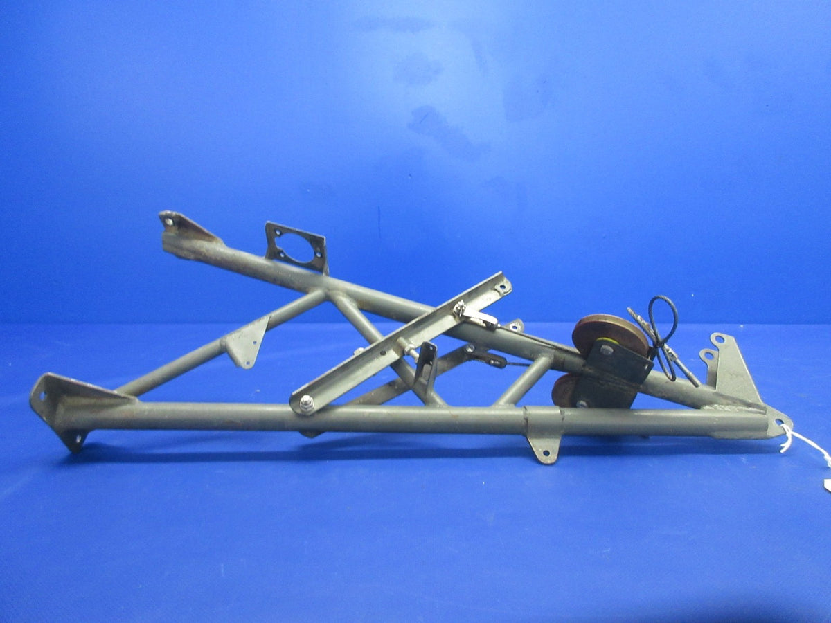 Piper PA-24-250 Comanche Wing Main Spar Center Support P/N 22697-00 (0 ...