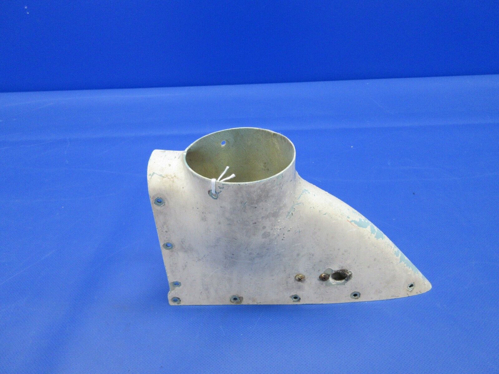 Cessna 182 Fin Tip with Rotating Beacon Cutout P/N 1200039-2 (0424-102 ...