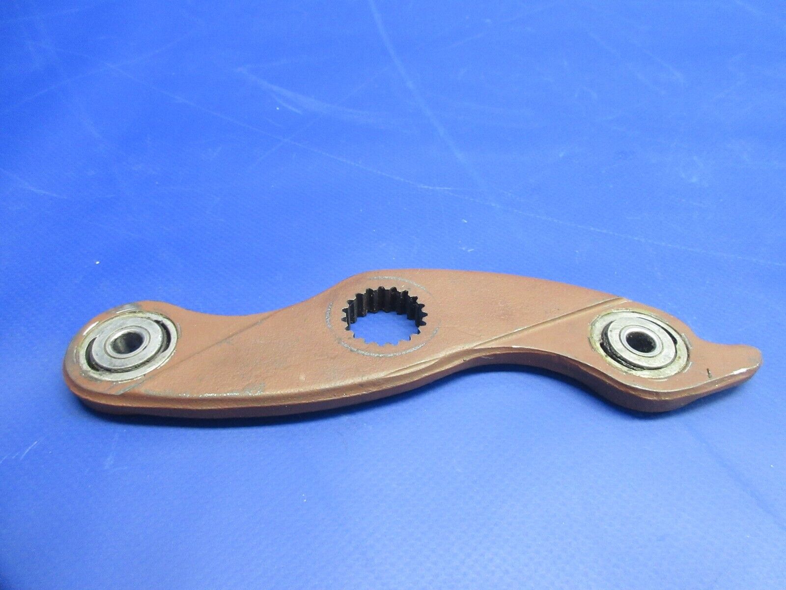 Cessna 310 / 310R Main Gear Retraction Bellcrank P/N 0843403-1 (1224-9 ...