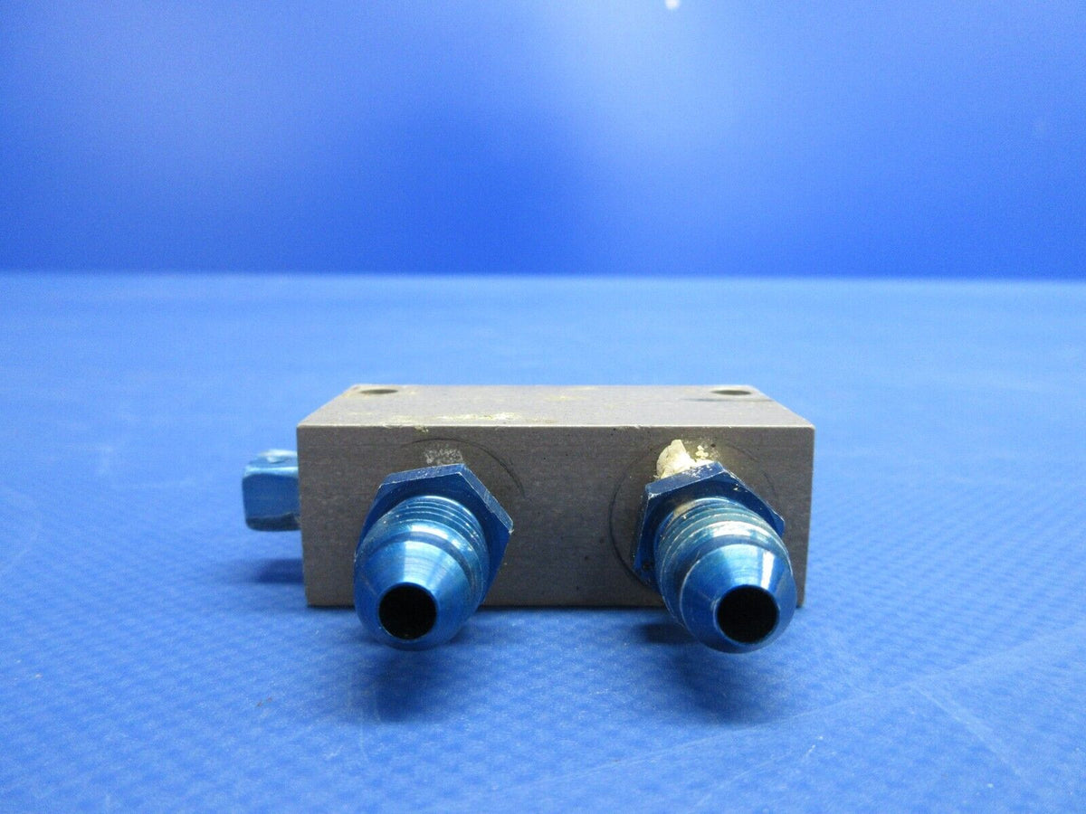 Beech C24R Sierra Parking Brake Distribution Block 169-580001-105 (052 ...