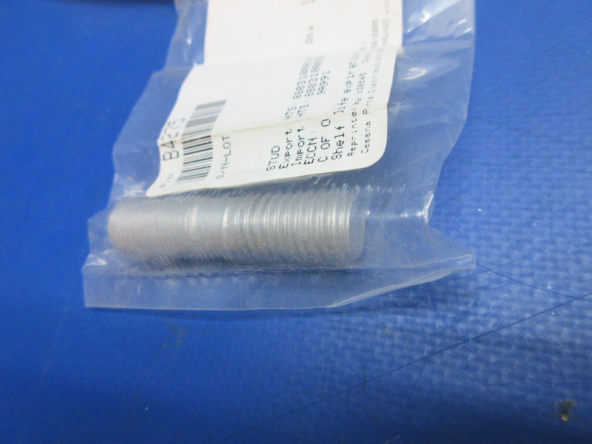 McCauley Threaded Propeller Stud w/ 8130 P/N B4275, B-4275 NOS (0523-4 ...