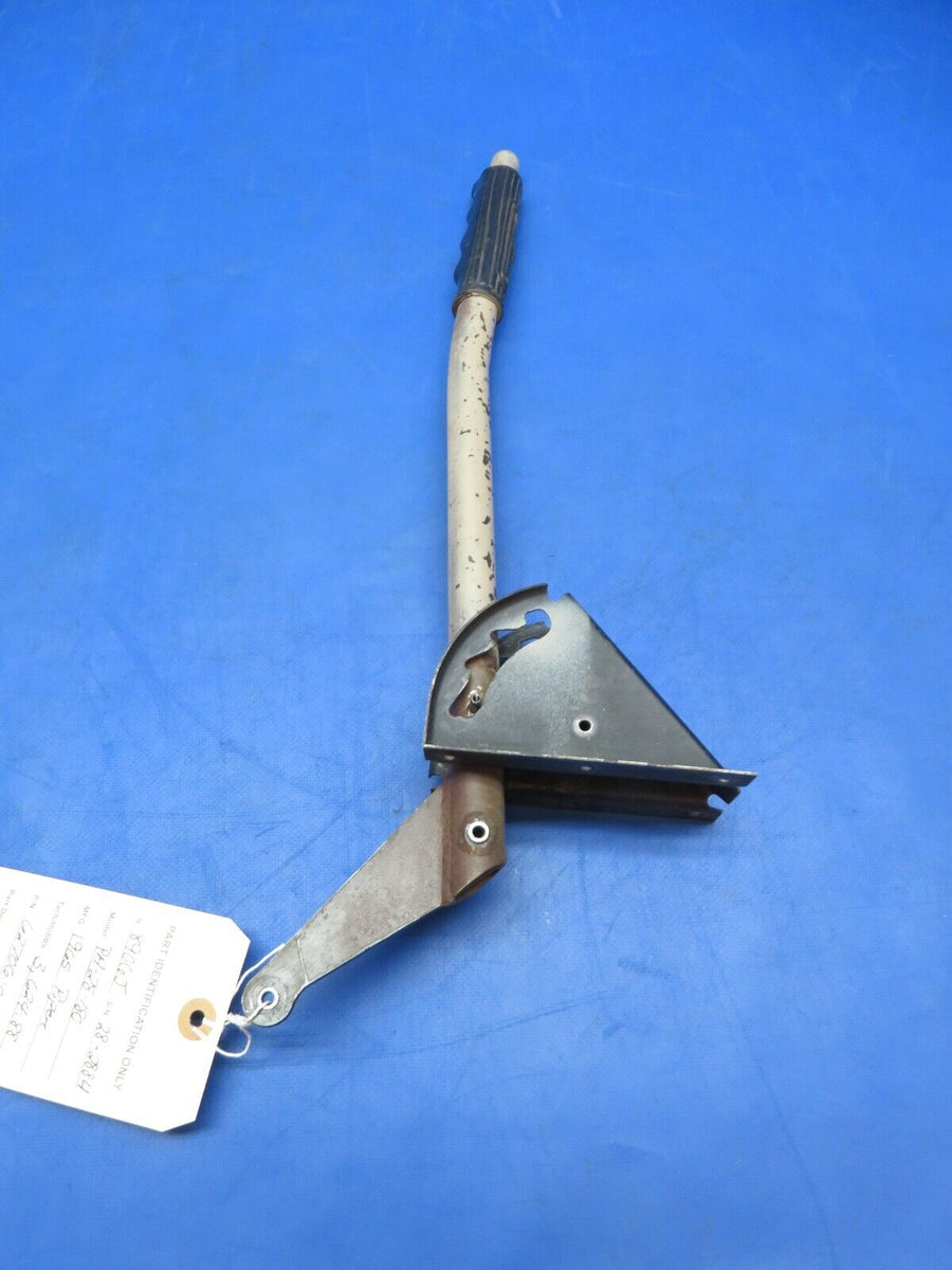 Piper PA-28-180 Flap Control Lever Assy P/N 62706-00, 62706-000 (0723 ...