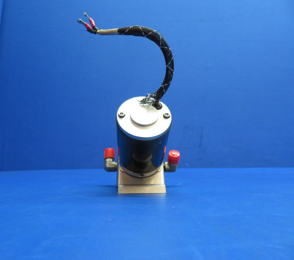 Diamond DA-42 Weldon Fuel Pump 24v P/N 18002-B (0623-582) – Safe Skies ...