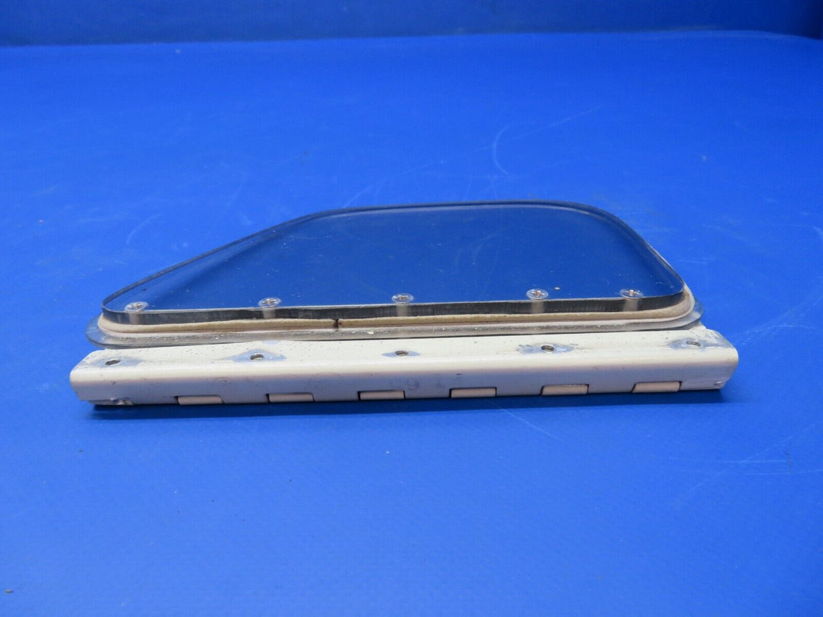 Piper PA-28R-201T Storm Window Assy P/N 65896-02 (1122-464) – Safe ...