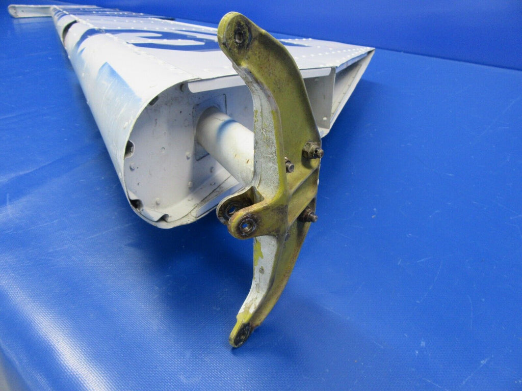 Piper PA-31-350 Chieftan Rudder Assembly w/ Tab P/N 40046-30 (1123-05 ...