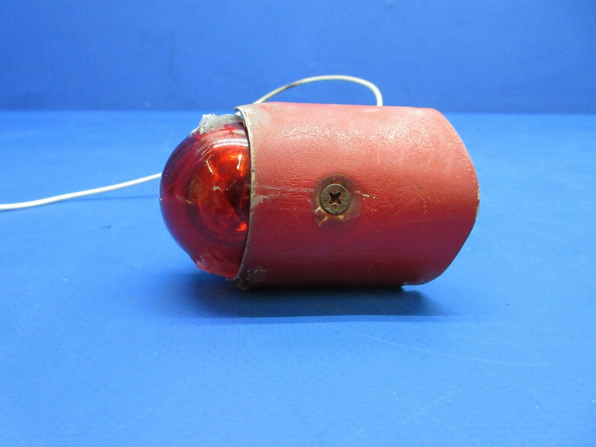 Cessna 172 / 172C LH Wing Nav Position Light w/ Retainer P/N A-1280-2 ...