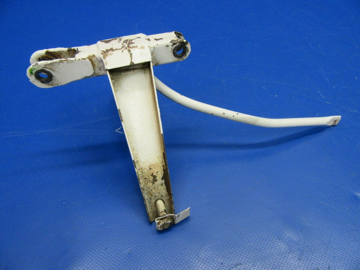 Piper PA-24-250 Comanche Stabilator Trim Tab Bellcrank P/N 20836-00 (1 ...