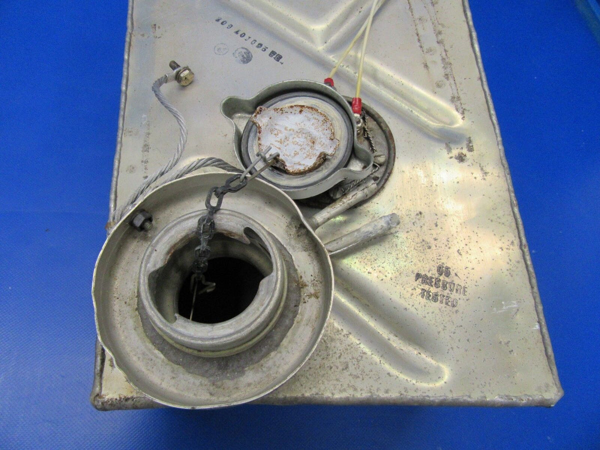 Beech D55 Baron Tank Assy Prop Anti-Ice Alcohol P/N 95-960007-602 (071 ...