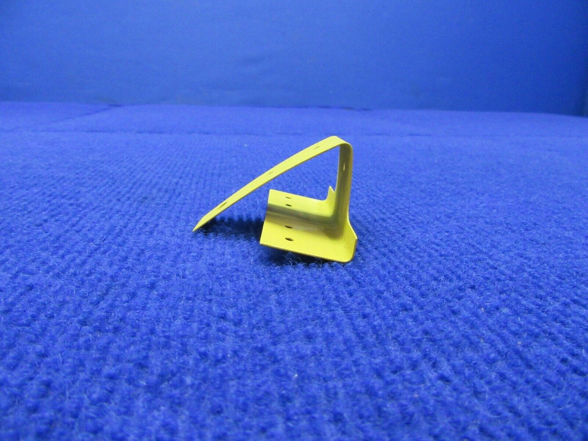 Beechcraft / Beech Angle NOS P/N 58-530139-9 (1221-492) – Safe Skies ...