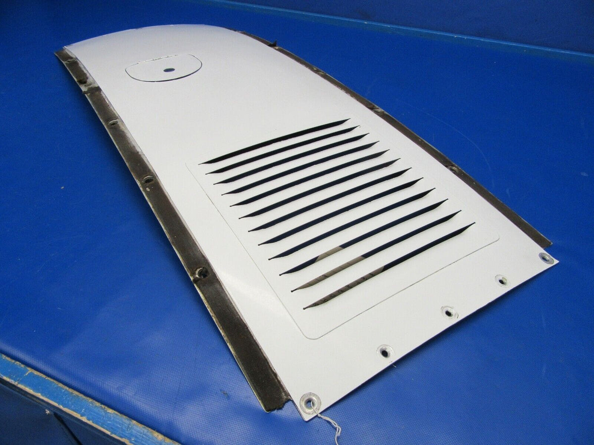 Piper PA-34-200T Seneca II Top Center Cowl Panel P/N 37207-101 (1119-2 ...