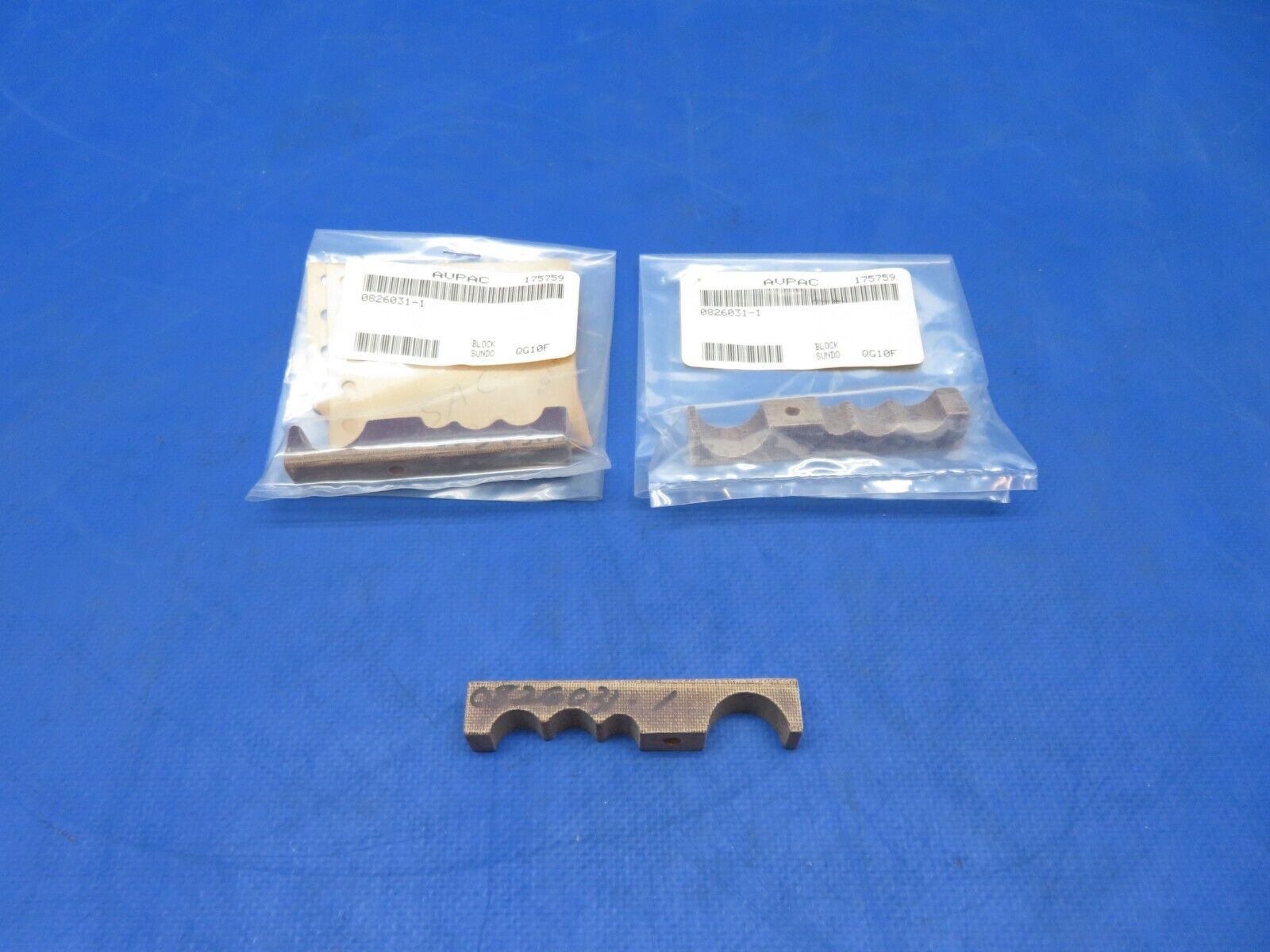 Cessna Block Support Fuel Line P/N 0826031-1 LOT OF 3 NOS (1023-390 ...