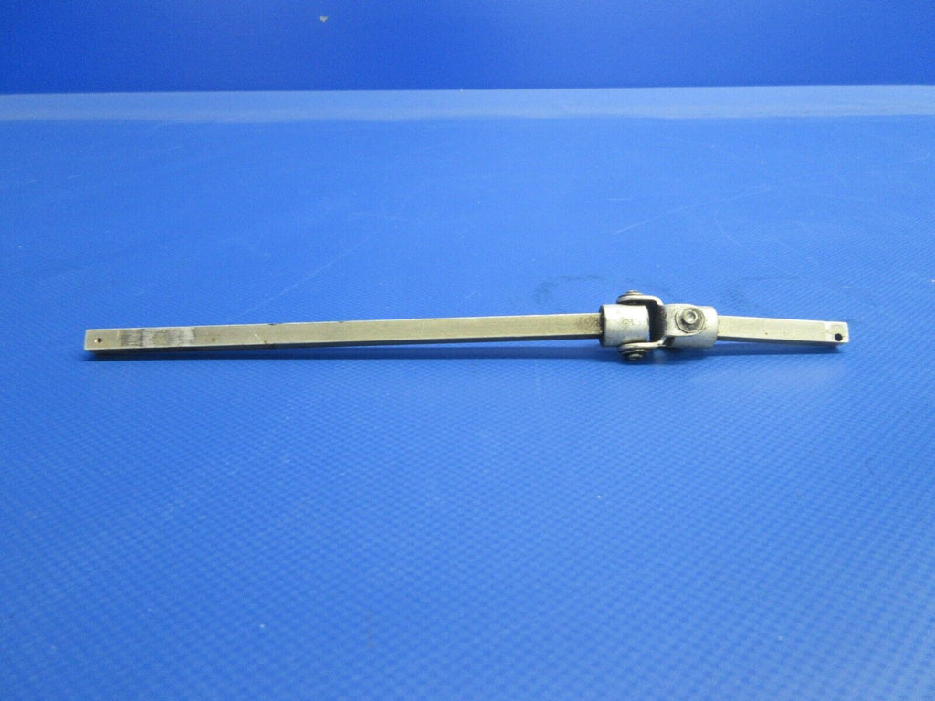 Cessna 172 Fuel Selector valve Shaft Assy P/N 0511157-14 (0224-1117 ...