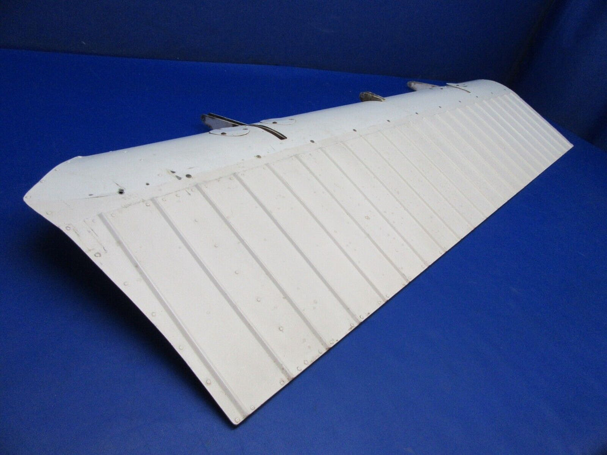 Cessna 150 / 152 RH Flap P/N 0426901-16 (1122-200) – Safe Skies ...