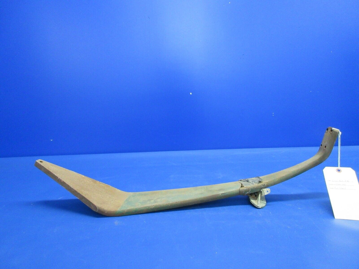 Cessna 172 Landing Gear Spring Right Hand with Bracket P/N 0541158-4 ...