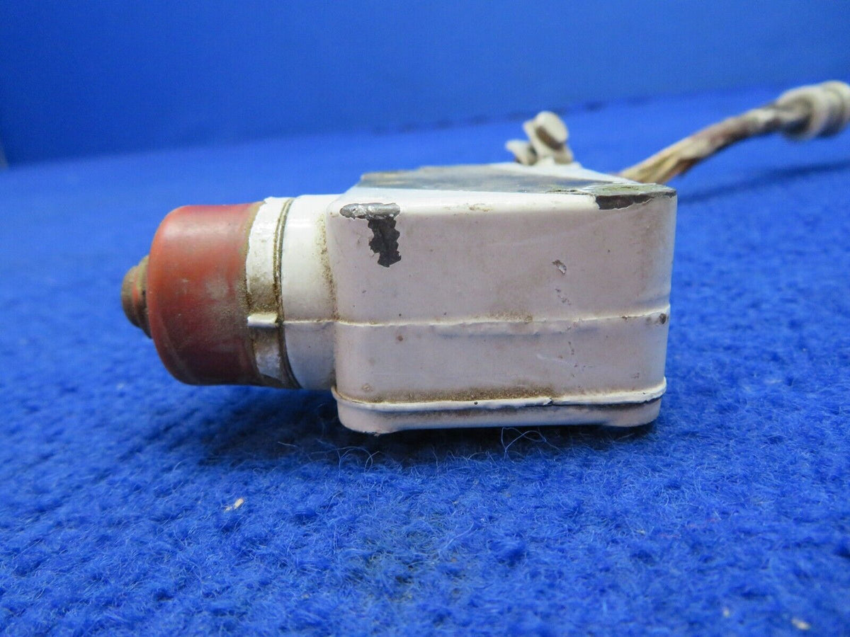 Cessna Micro Switch Nose Gear P/N 2VB1 (0622-734) – Safe Skies Aviation ...