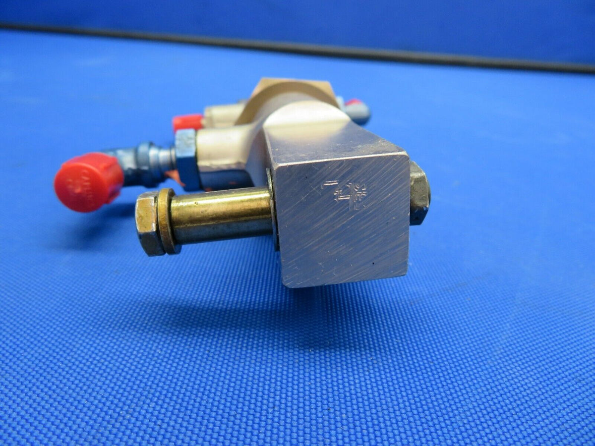 Cessna 210L Down Lock Actuator Assy LH or RH P/N 1280120-1 (0820-492 ...