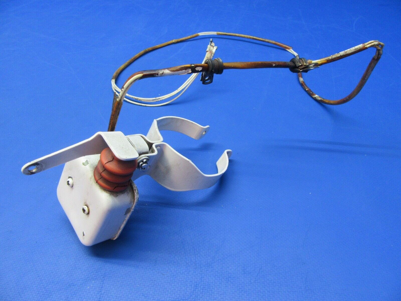 Beech 95-B55 Baron Landing Gear Safety Switch P/N 95-361015-601 (0823 ...