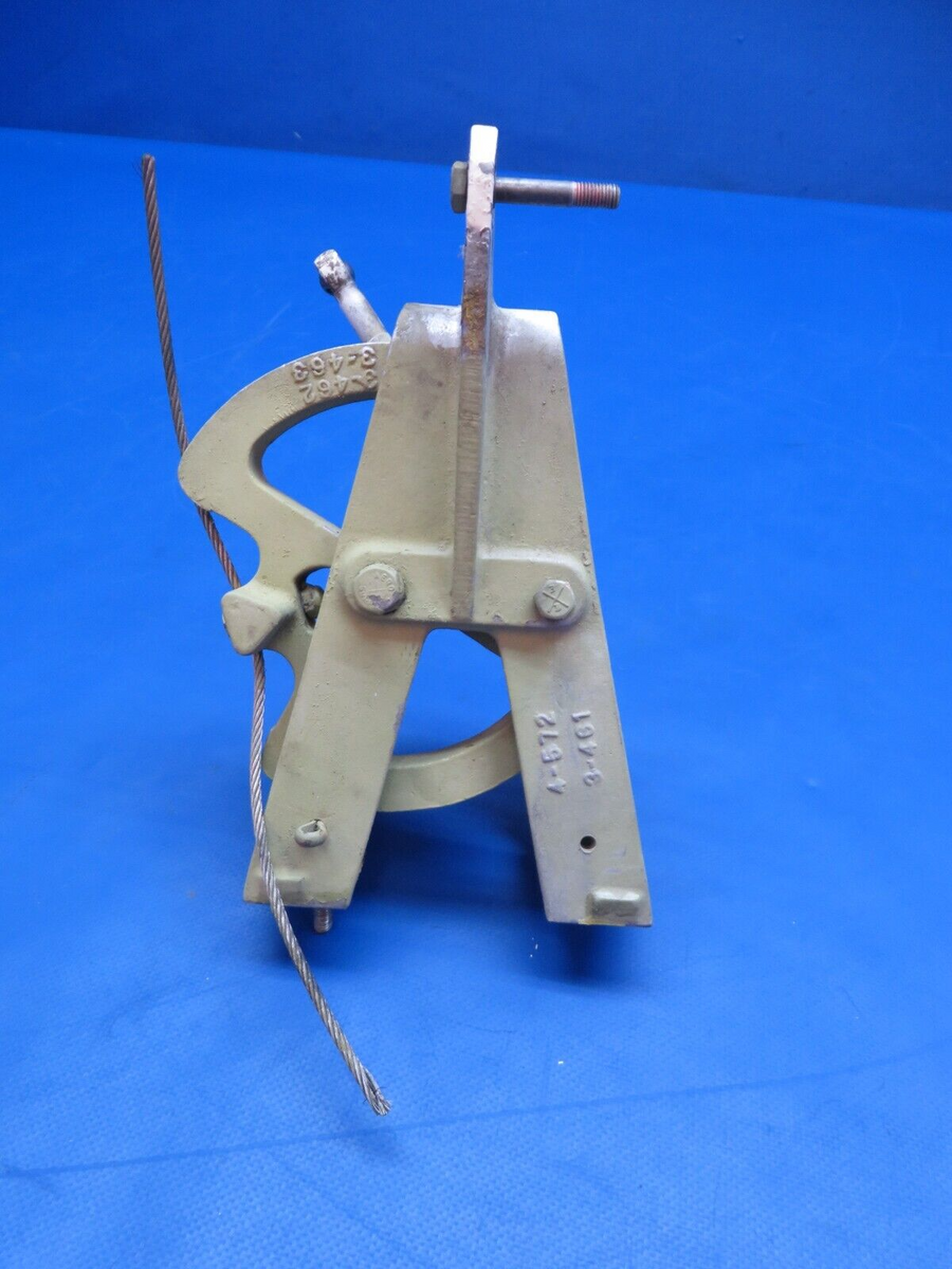 Aeronca Chief 11AC Aileron Control Sector w/ Bracket P/N 3-463 (0423-3 ...