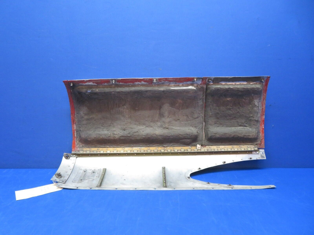 Cessna 310 / 310I Nacelle LH Inboard Door Assy P/N 0895000-10 (1023-16 ...