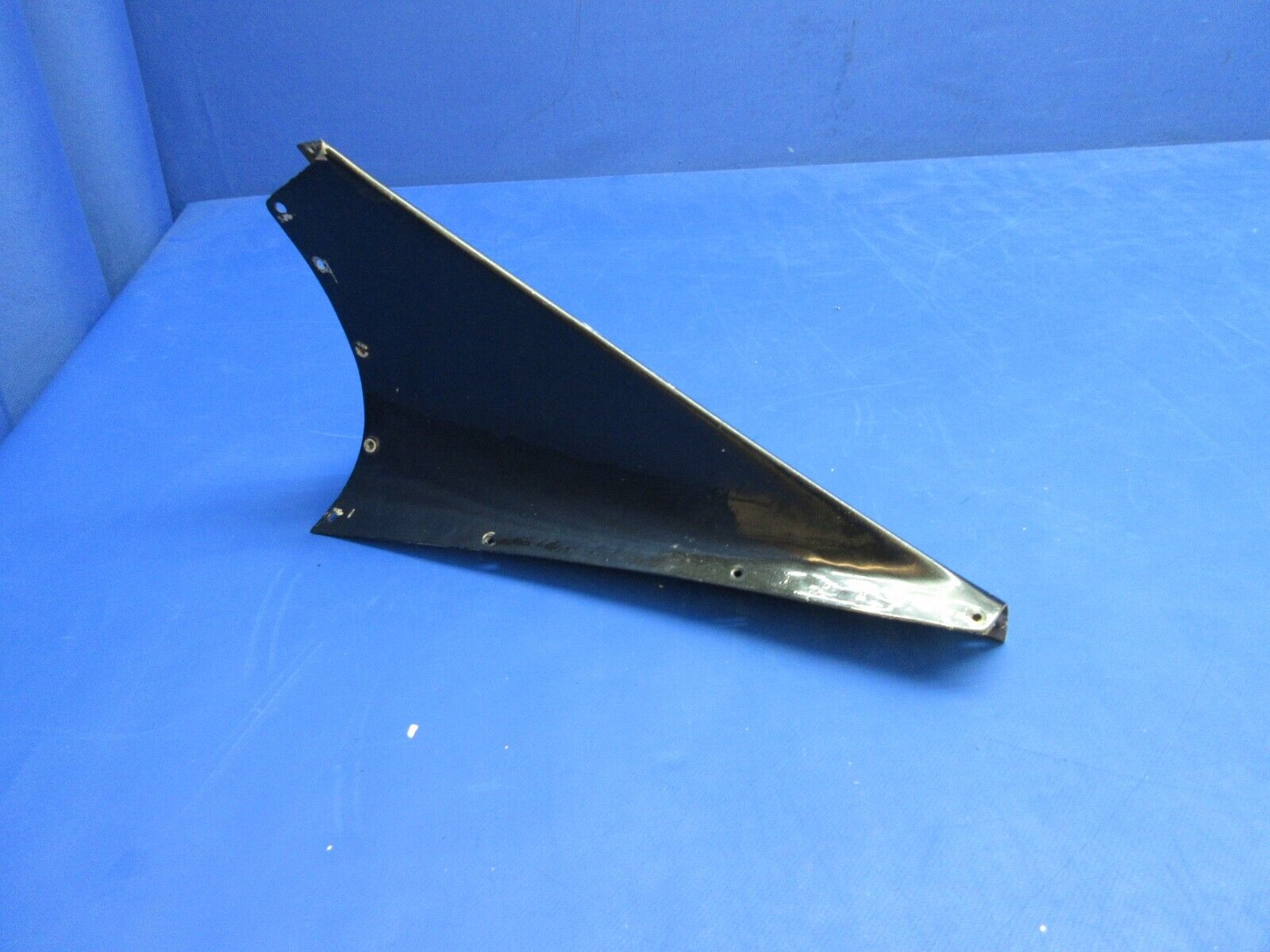 Cessna 310 / 310I RH Wing Root Fillet P/N 0800056-4 (1023-725) – Safe ...