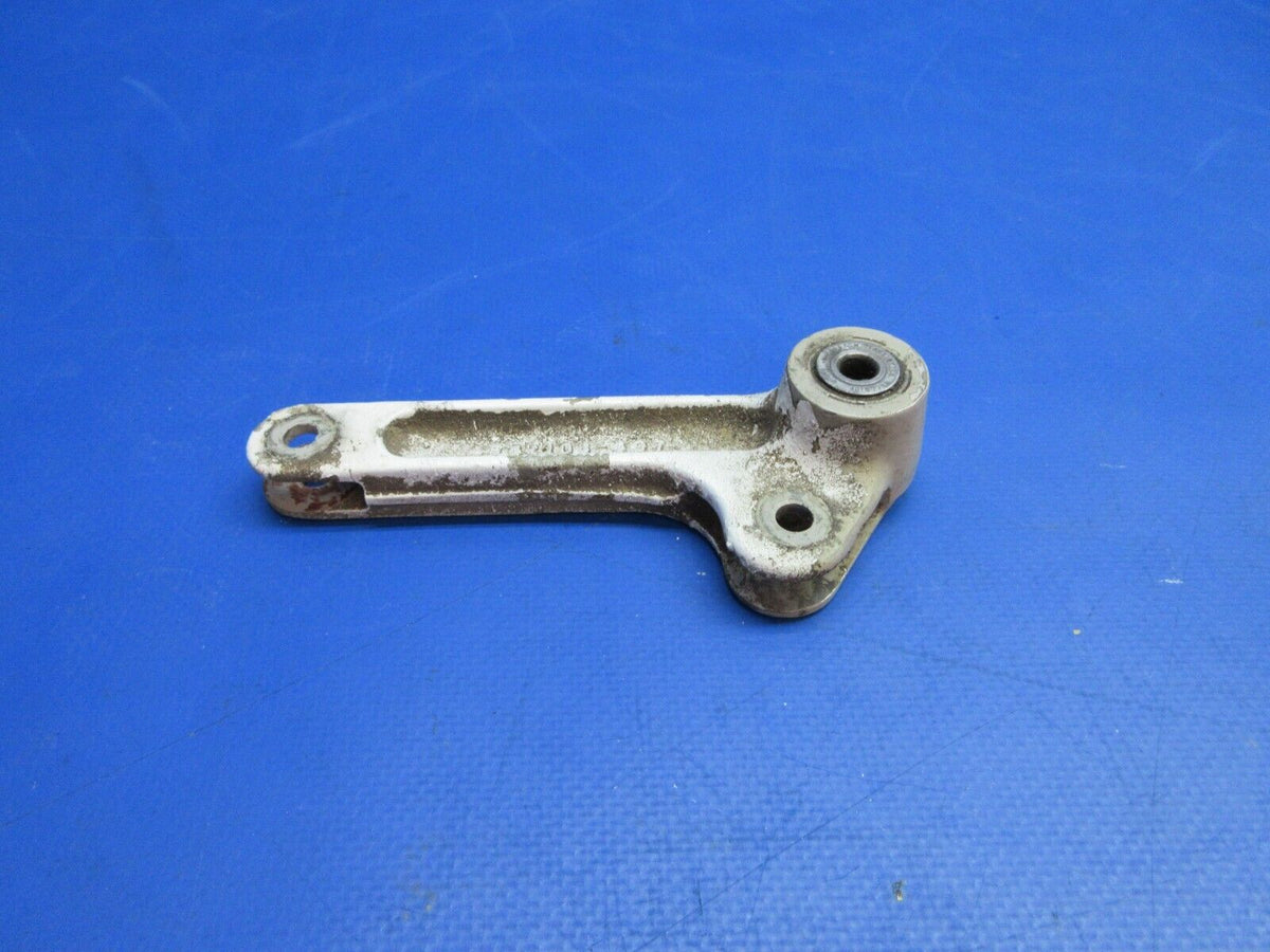 Cessna 401 Arm Assy Nose Gear Retract P/N 0842108-2 (0523-418) – Safe ...